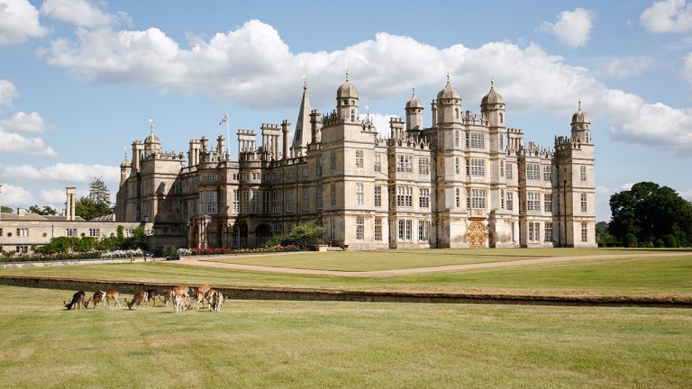 About Us - Treasure Houses of England