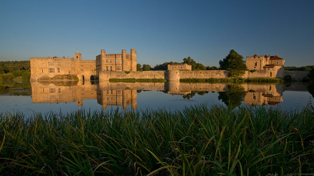 Leeds Castle - Treasure Houses of England