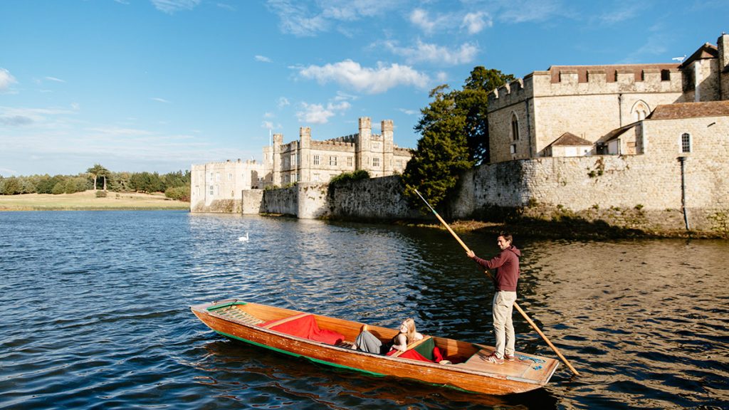Leeds Castle - Treasure Houses of England